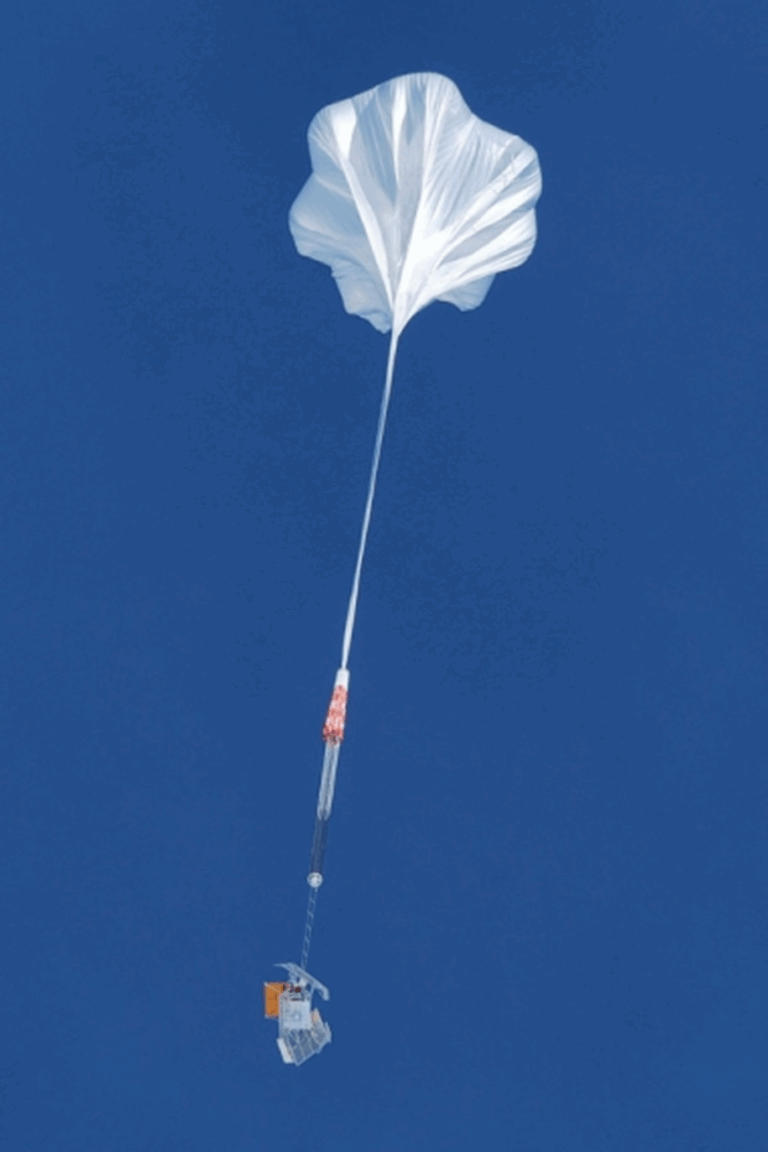 Balloon Telescope GUSTO lands on Antarctica after record-breaking flight - SRON | Space Research ...